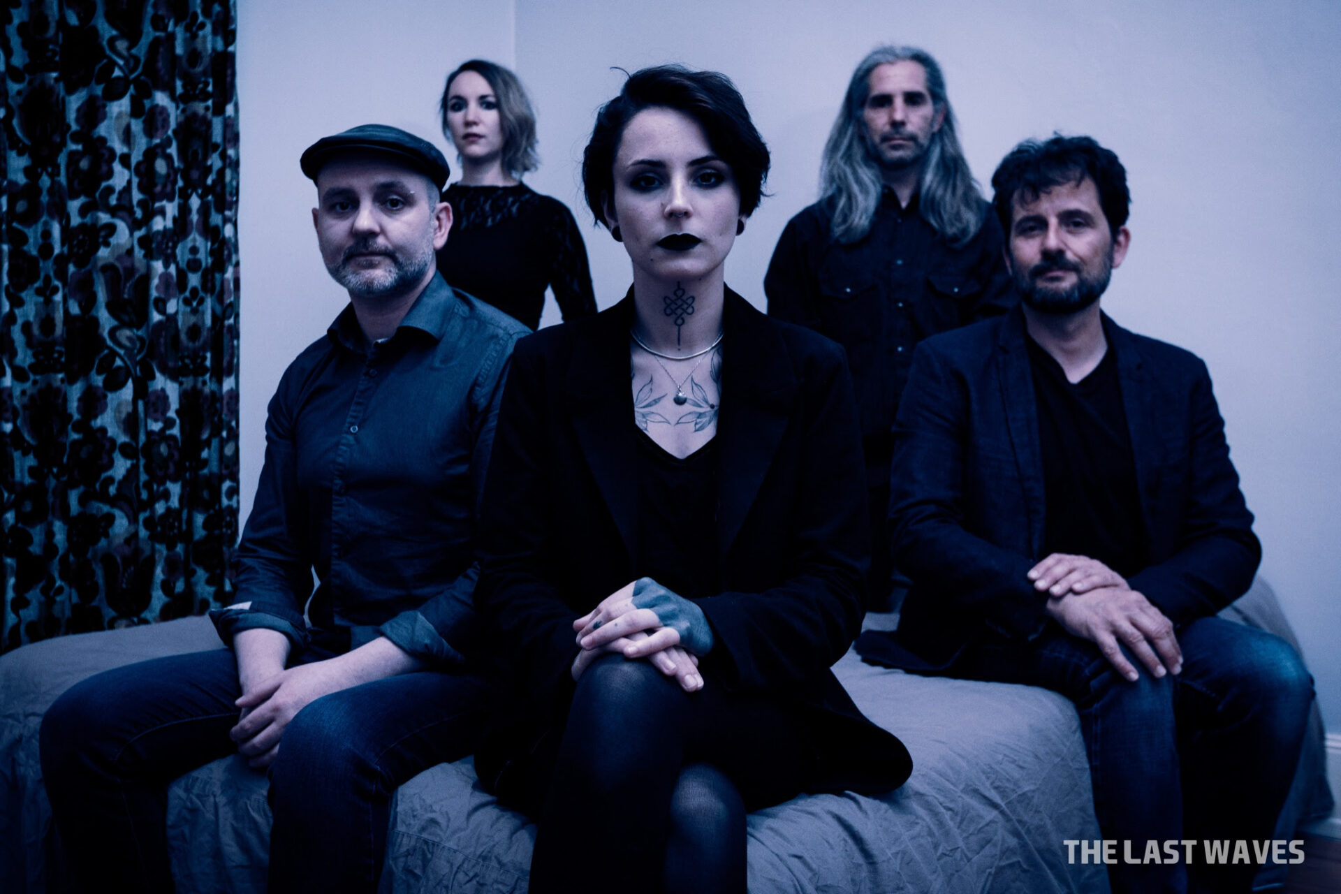 The Last Waves Estrena Nuevo EP "Dark is the Path" - Apuesto al Rock