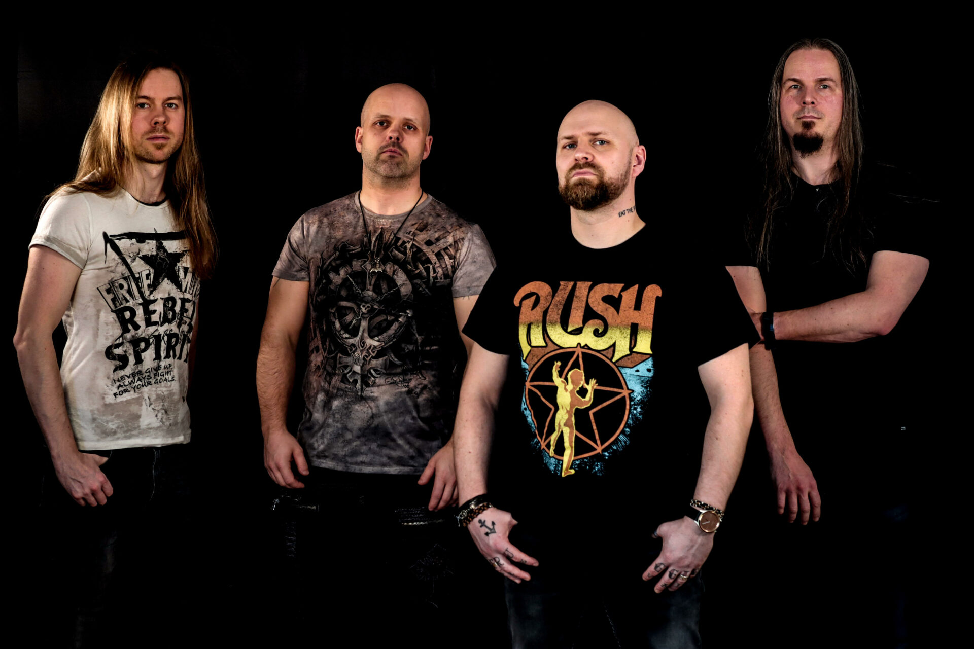 Pitch Black Mentality y su álbum "World Final Wake" - Apuesto al Rock